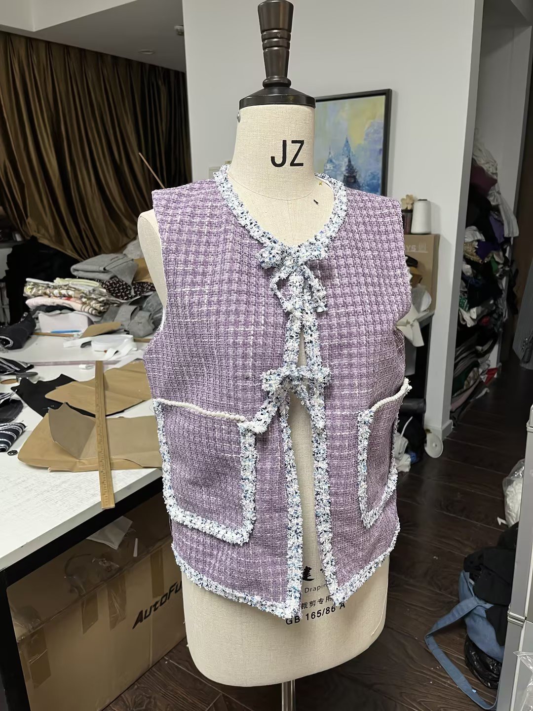 Night School Becomes a Refuge for Young Chinese | The World of Chinese