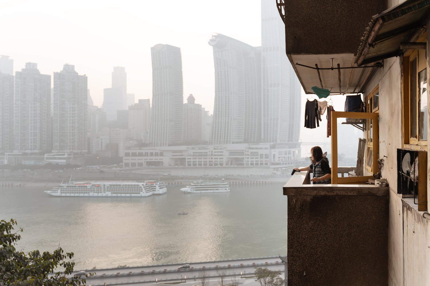 Below the Lights: Photographer Tu Ximeng on a Changing Chongqing | The ...