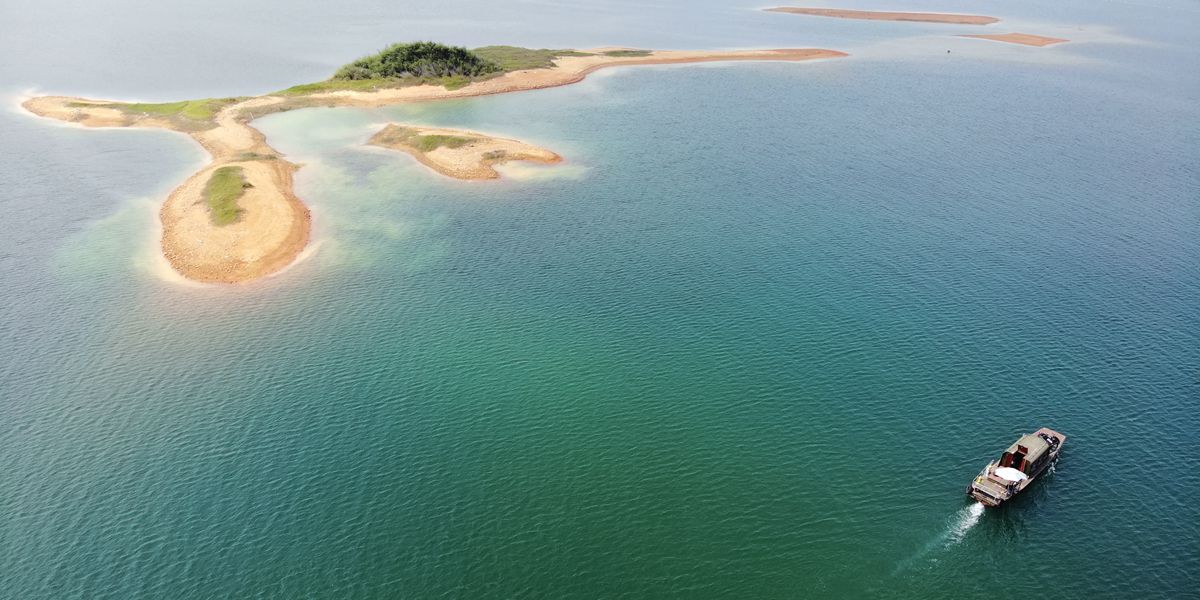 China's Atlantis: A Divers' Paradise | The World of Chinese