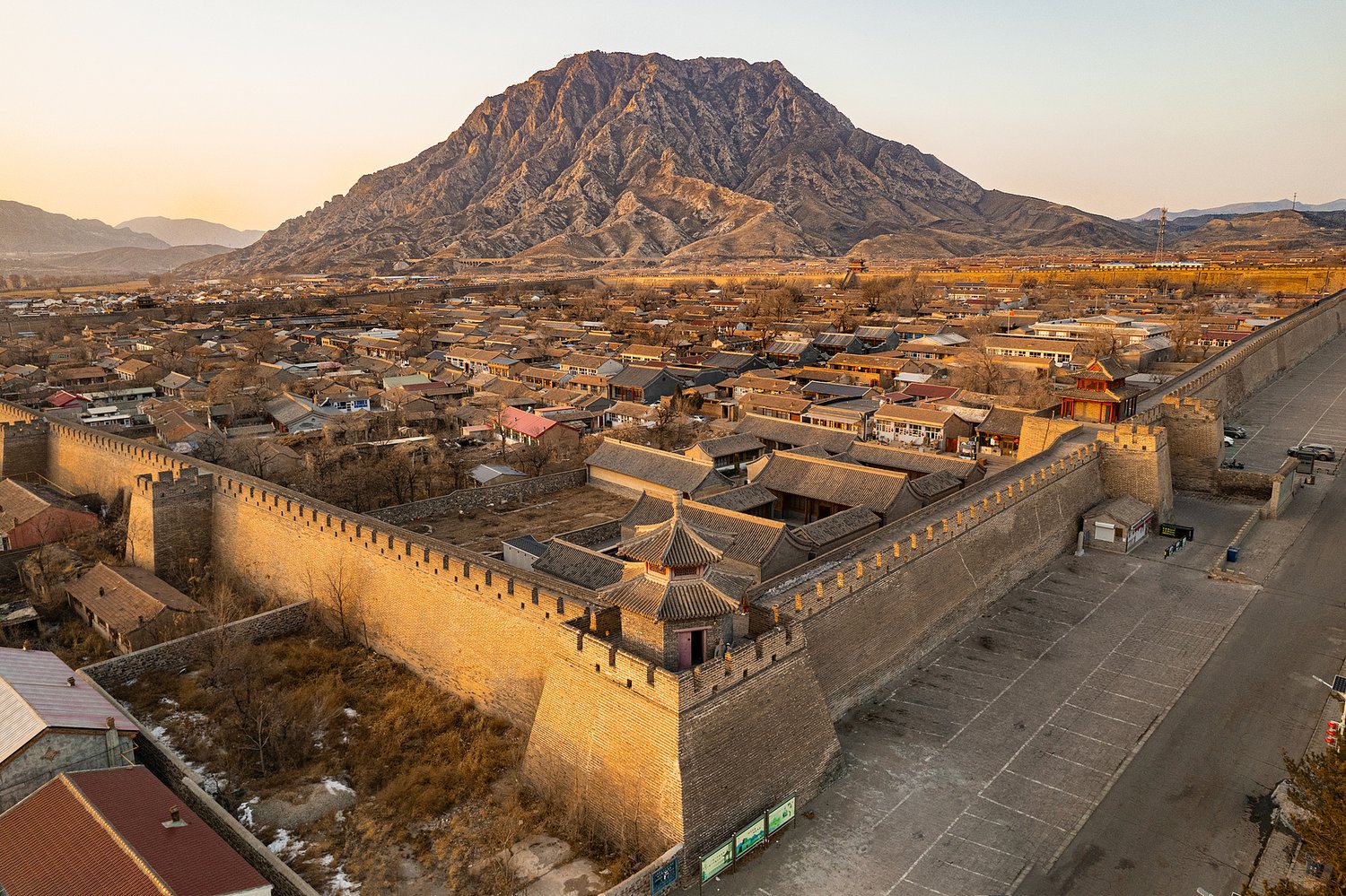 The History of Chinese Couriers | The World of Chinese