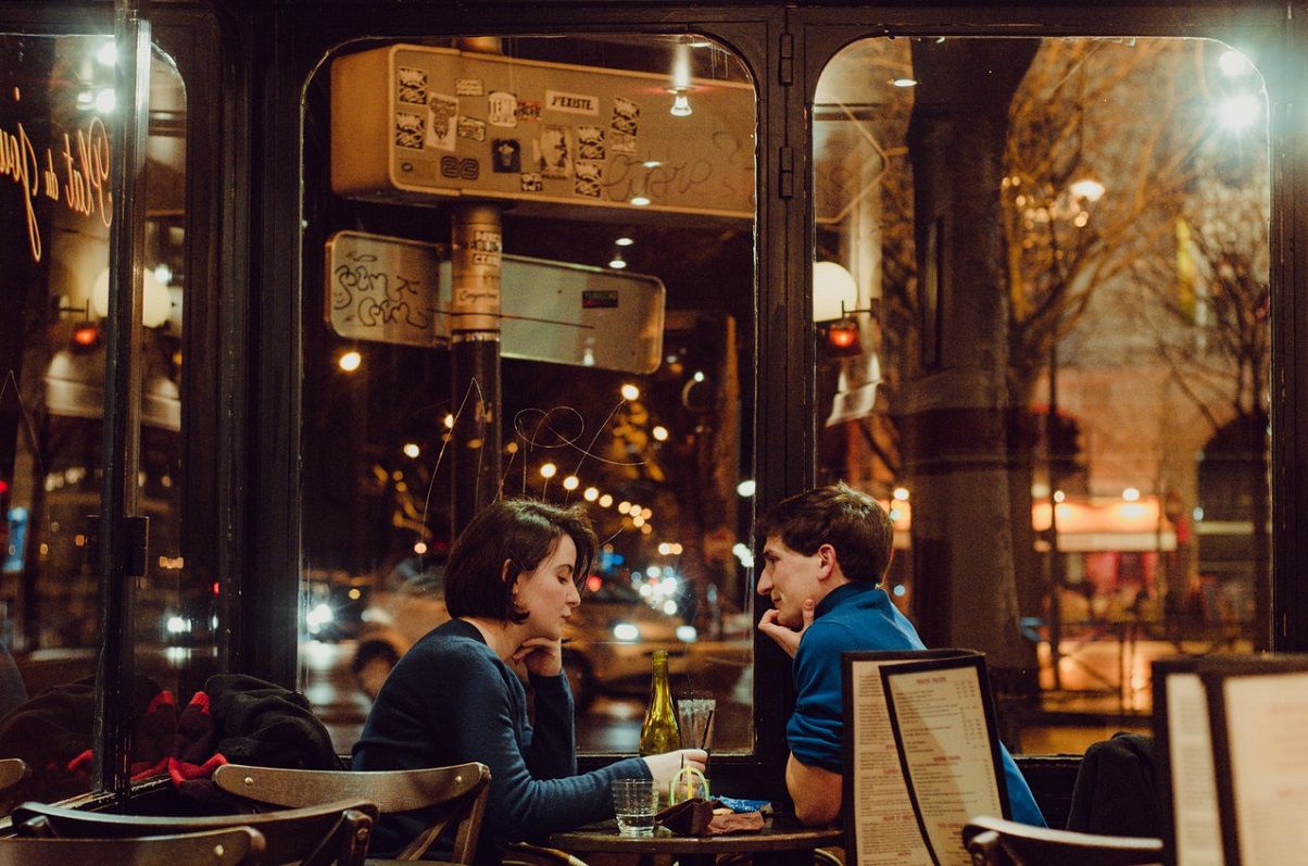 Blind date locations (and what they say about you)