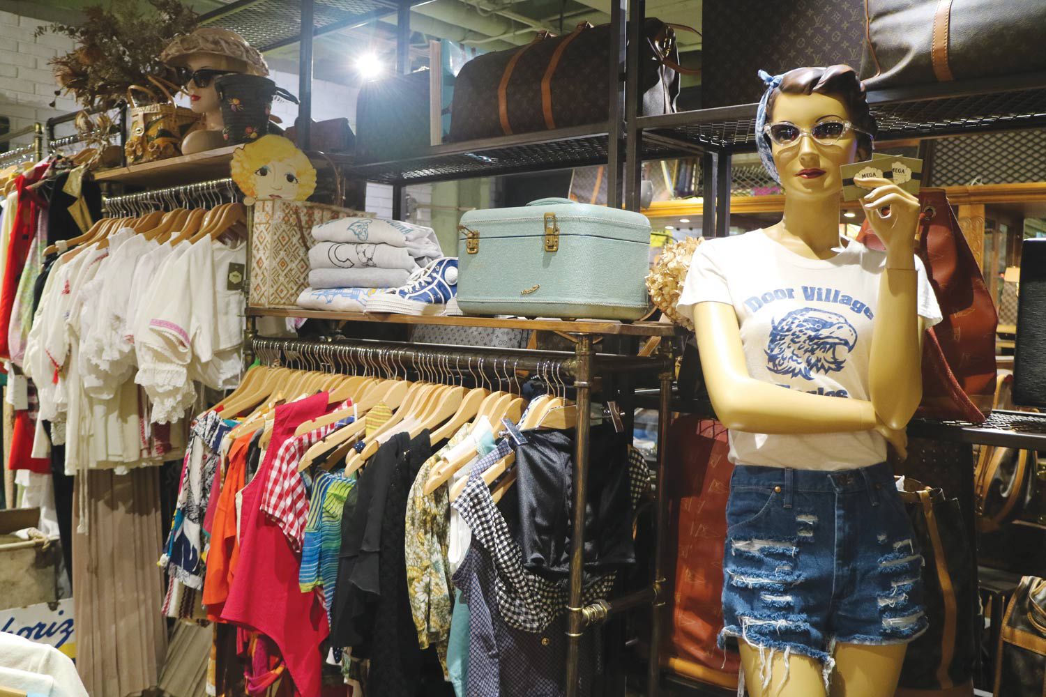 Vintage Values | The World of Chinese