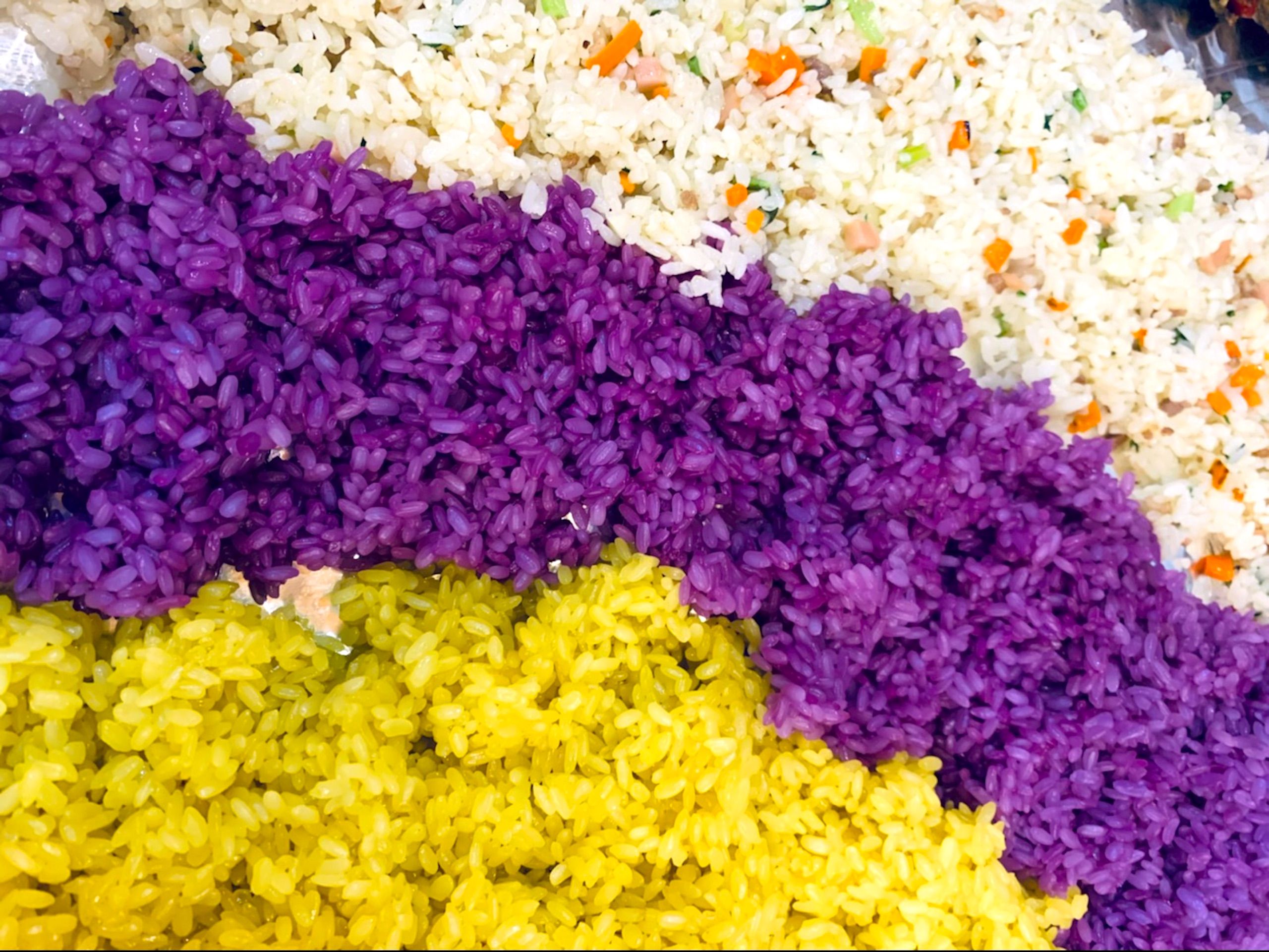 Learn the Secrets to Making Colorful Yunnan Rice | The World of Chinese