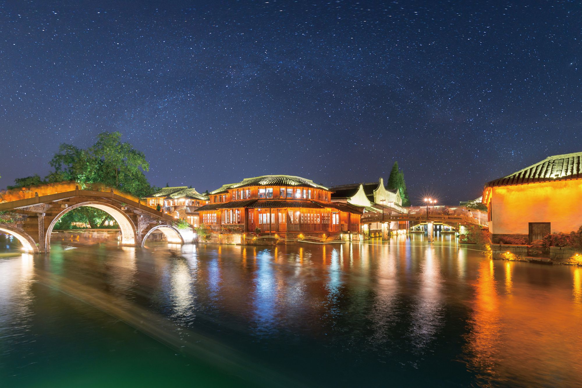 The Ancient Water Town of Wuzhen | The World of Chinese